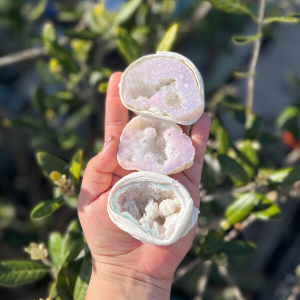 Angel Aura Geode - Etsy