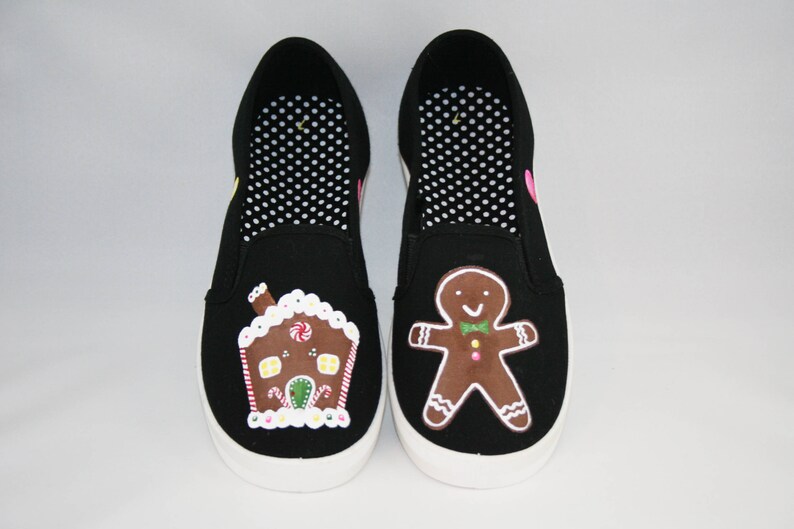 HAND PAINTED CHRISTMAS Shoes Ginger Bread House and Ginger - Etsy