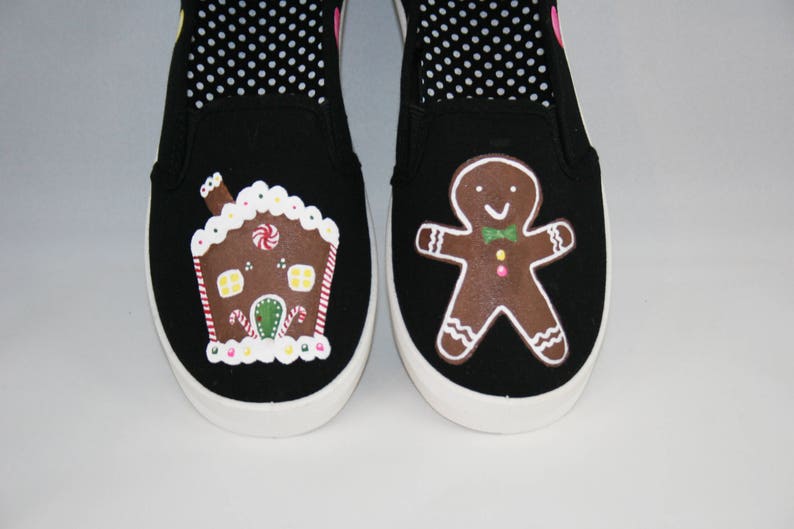 HAND PAINTED CHRISTMAS Shoes Ginger Bread House and Ginger - Etsy