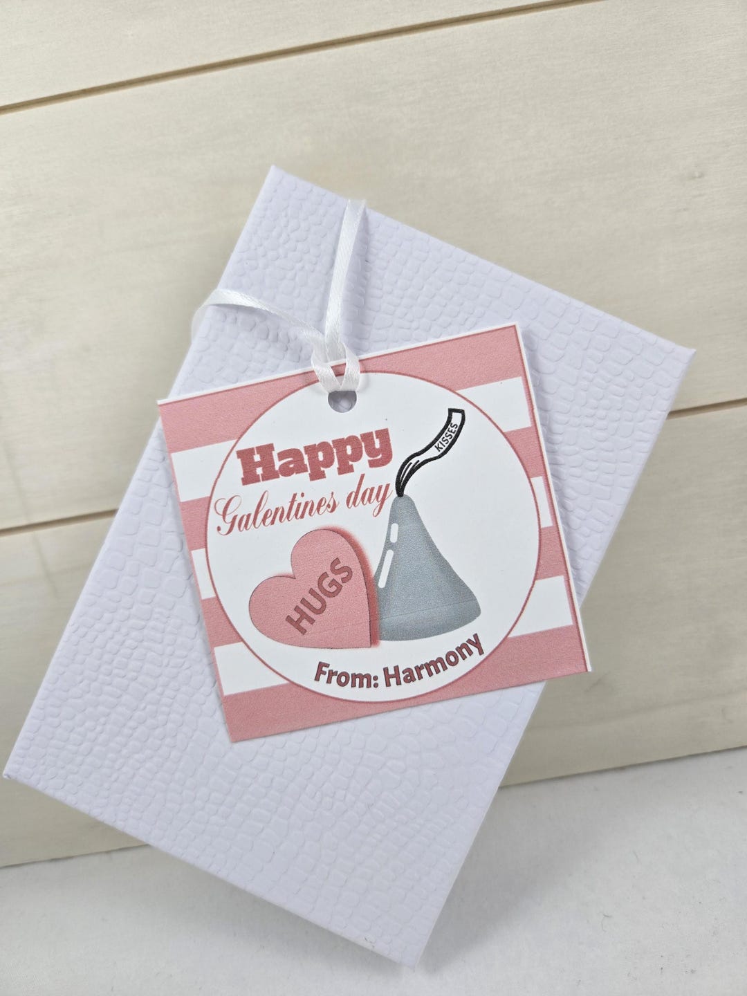 Digital Gift Tag, HUGS AND KISSES Galentines Day Gift Tag, Valentines ...