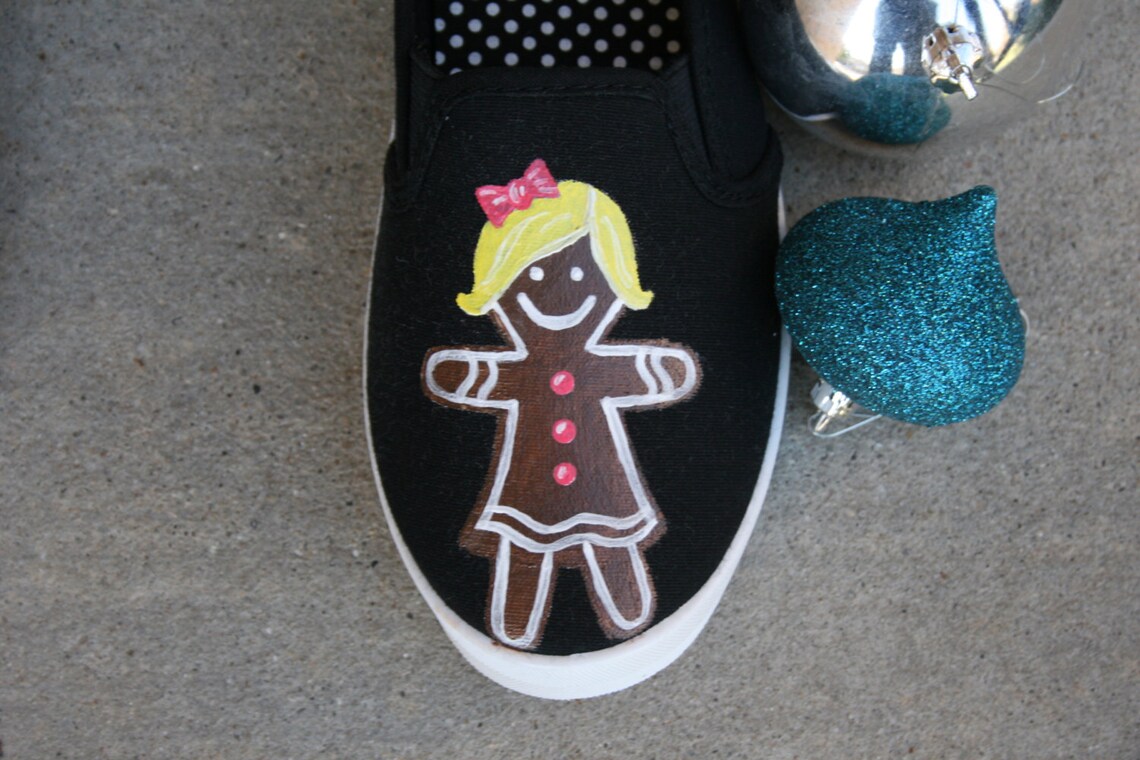 Hand PAINTED CHRISTMAS SHOES Gingerbread girl shoes | Etsy