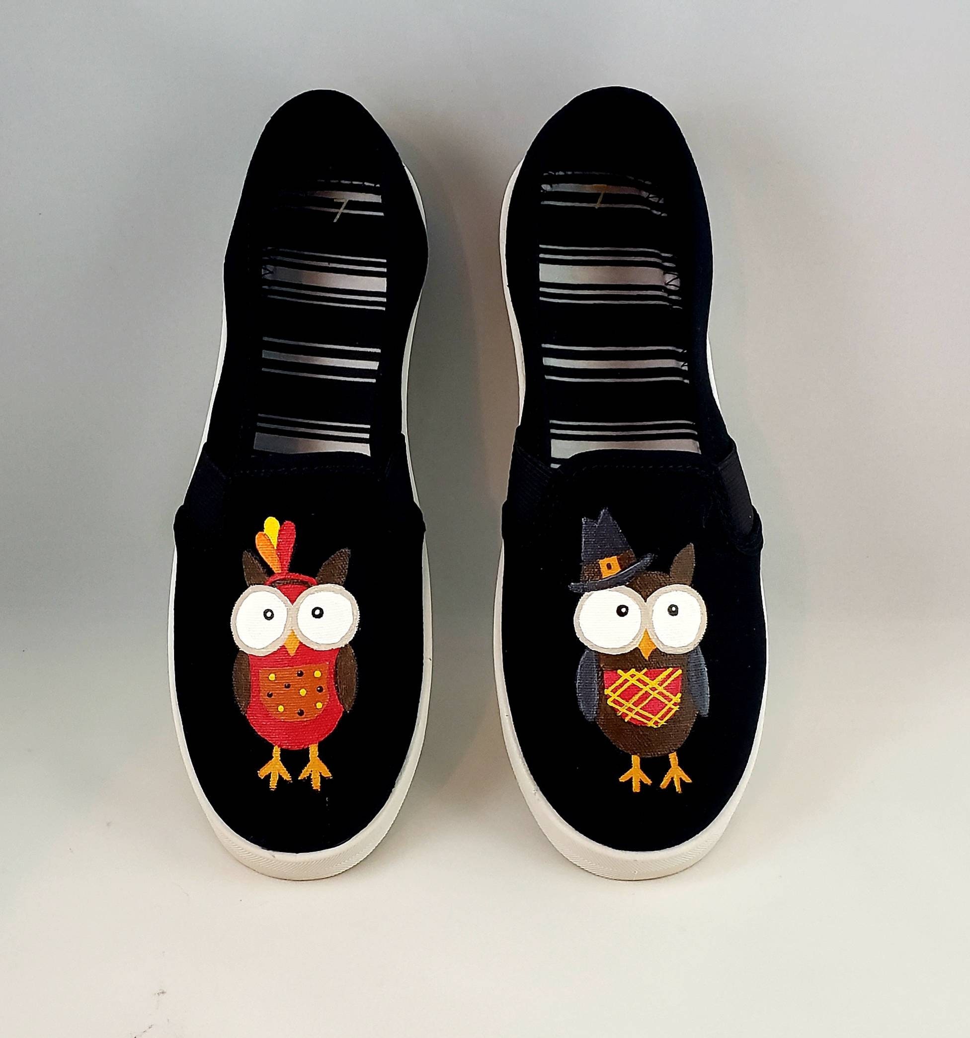 THANKSGIVING Hand PAINTED SHOES owl shoes pilgrim and indian | Etsy