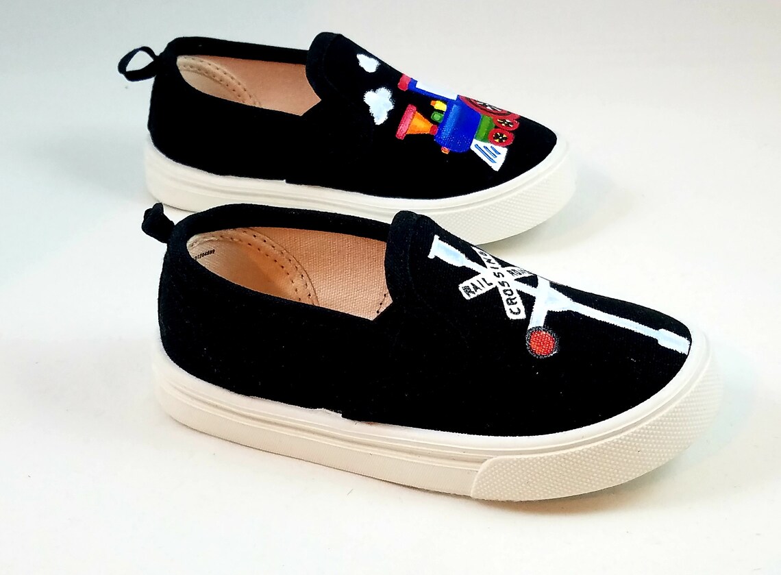 HAND PAINTED TRAIN Shoes, Christmas Train Shoes, Train Outfit, Baby ...