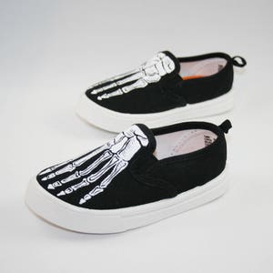 Hand PAINTED HALLOWEEN SHOES, Skeleton Feet Shoes, Baby/toddler, Child ...