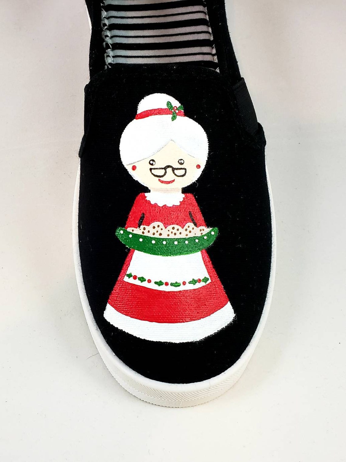 Hand PAINTED CHRITSMAS SHOES Santa and Mrs. Clause Shoes - Etsy