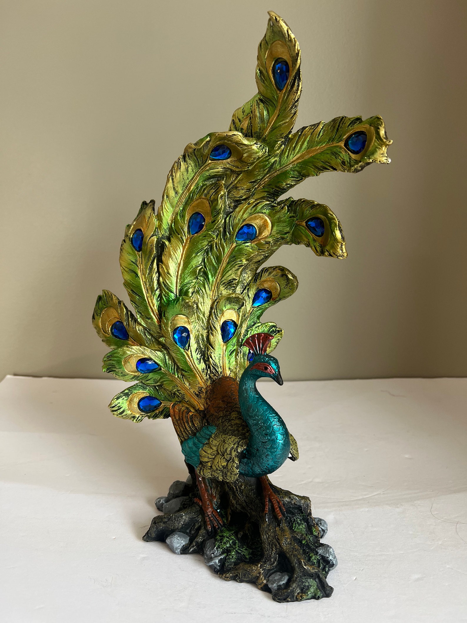 Peacock Figurine /colorful Display/ Statues Birds Resin/ - Etsy