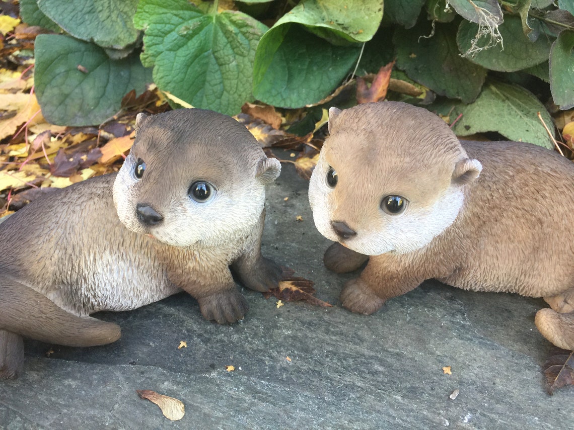 Two River Otter Figurines Indoor Outdoor Figurine/ River Rat/ - Etsy