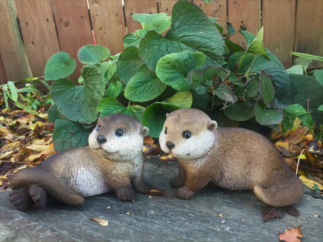 Two River Otter Figurines Indoor Outdoor Figurine/ River Rat/ - Etsy