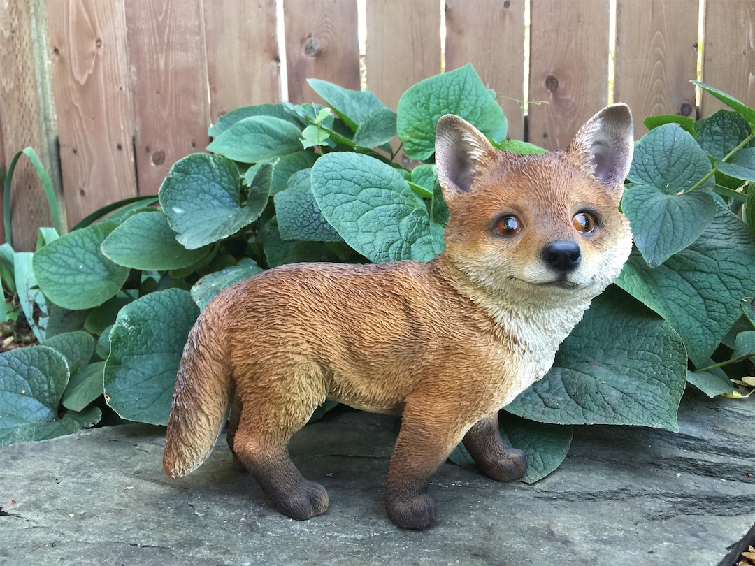 Red Fox Figurine Standing Statue Resin Yard Ornament Lawn Decor Garden ...