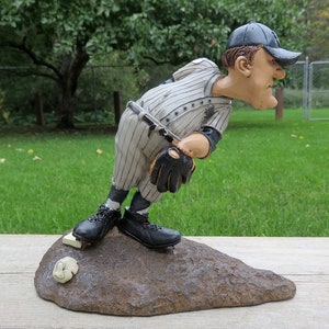 Baseball Fastball Pitcher Figurine, Resin Figurine, Baseball Diamond ...