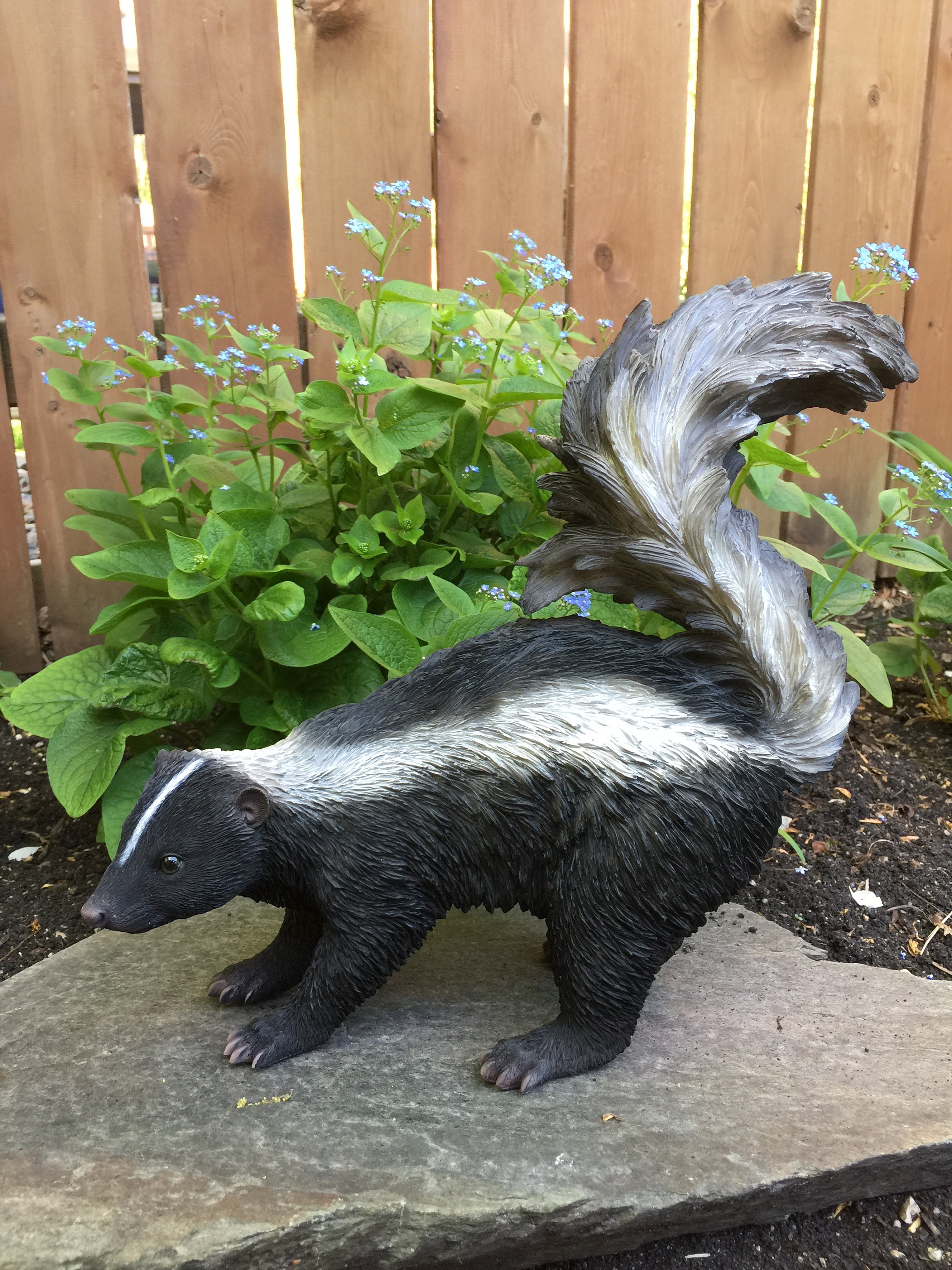 Skunk Figurine Statue Countryside Animal Home Garden - Etsy UK