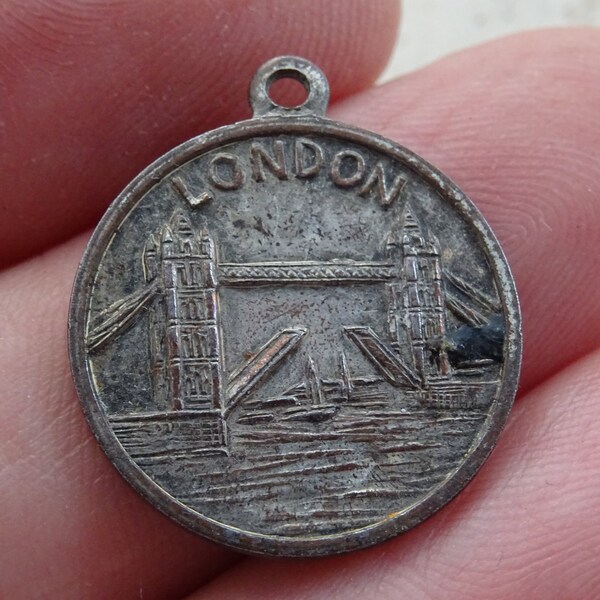 London Tower Bridge - Etsy