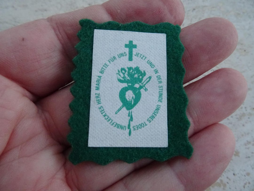 Religious Antique Catholic Green Scapular Relic Shrine Medallion ...