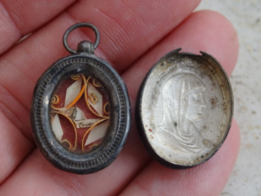 Religious Antique French Silver Plated Catholic Medal Pendant Shrine ...