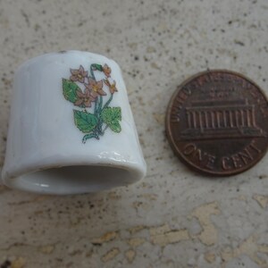 Vintage Porcelainen Thimble Thimbleful With Flower. B 17 - Etsy