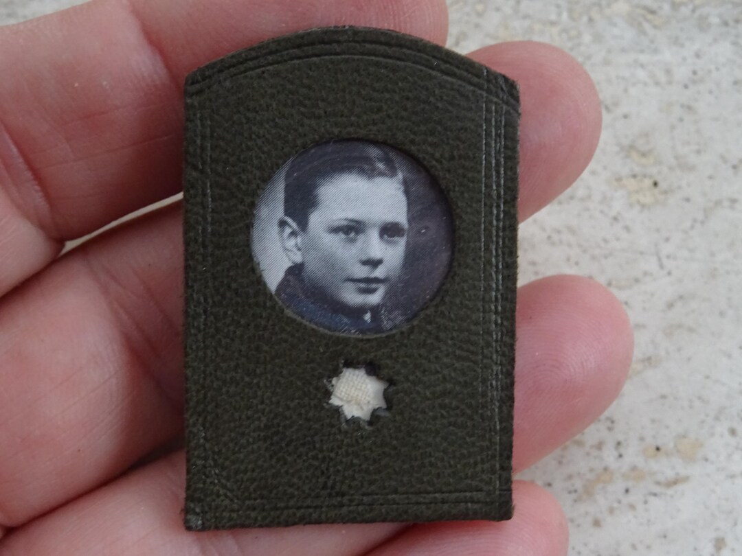 Religious Antique French Catholic Shrine Relic With Cloth Touched at ...