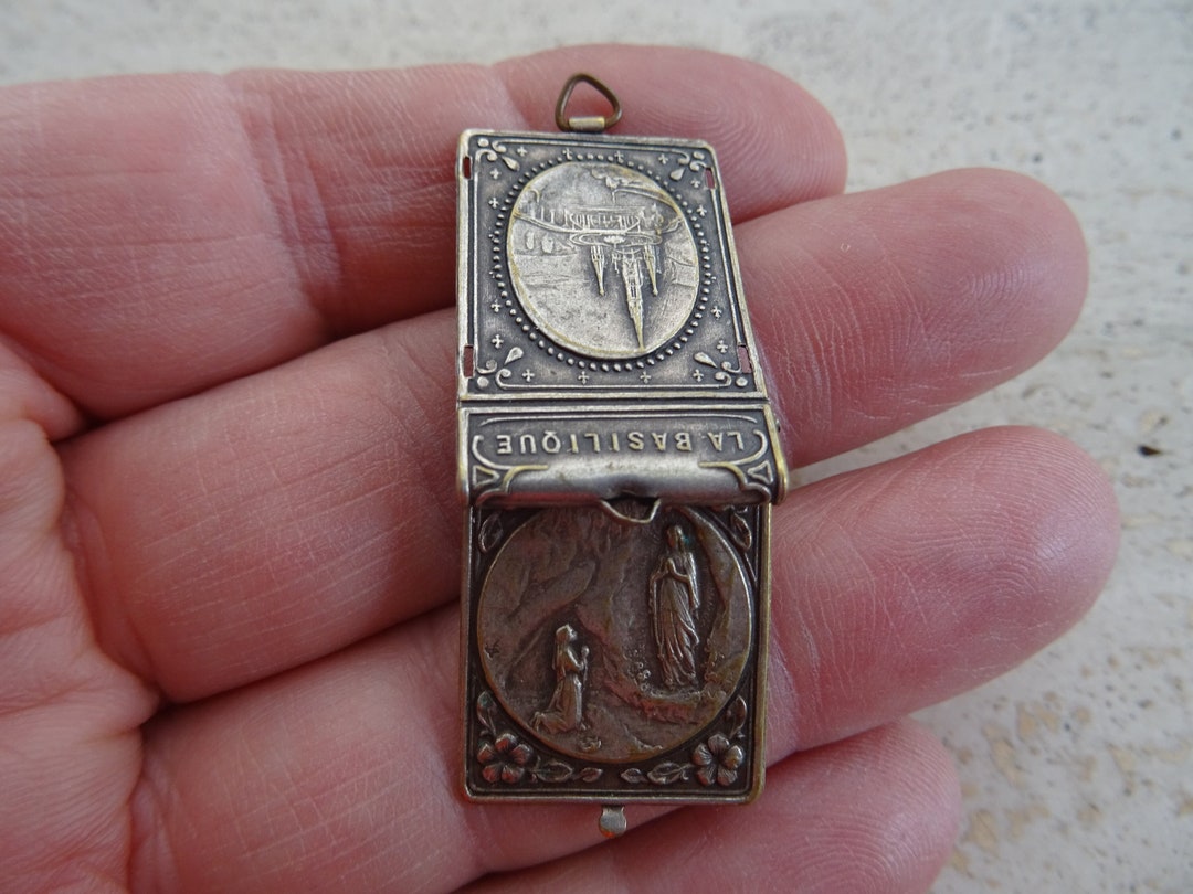 Antique Religious French Silver Plated Locket Relic Shrine of Holy ...