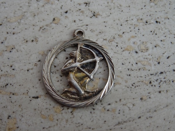 Vintage silver ( MARKED 835 ) Zodiac medal medaillon … - Gem