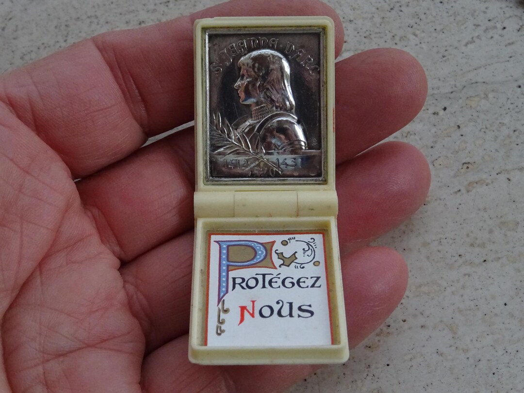 Vintage French Catholic Plastic Locket Booklet With Plaque of Saint ...