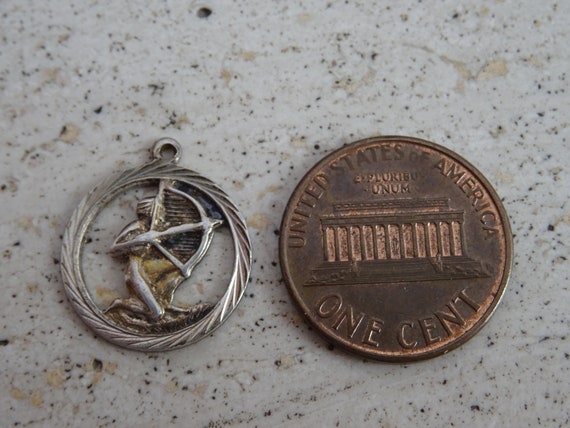 Vintage silver ( MARKED 835 ) Zodiac medal medaillon … - Gem