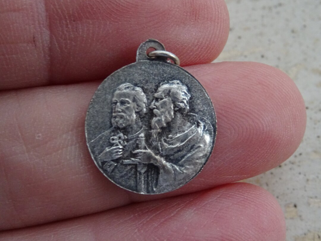 Religious Silver-plated Catholic Medal Pendant Medallion Holy Charm of ...
