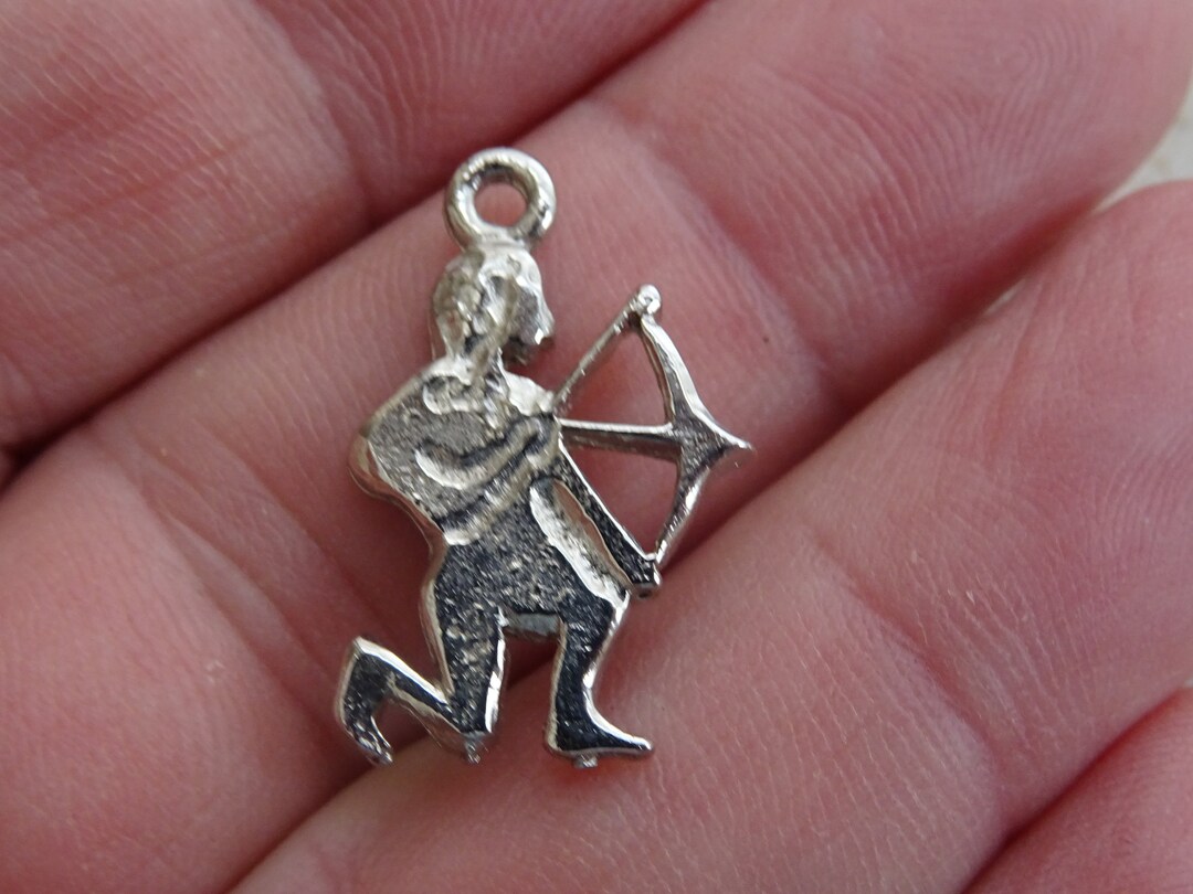 Vintage Silvered Zodiac Constellation Medal Medaillon Pendant Charm ...