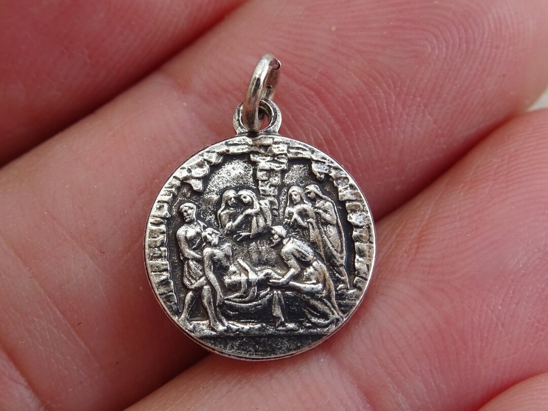 Religious Silver Plated Catholic Medal Pendant Charm Medallion of Holy ...