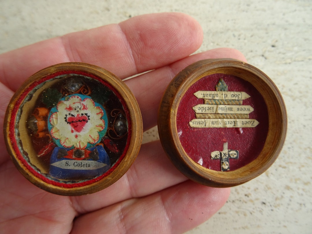 Religious Antique Wooden Reliquary Medal Shrine Pendant With Relic of ...