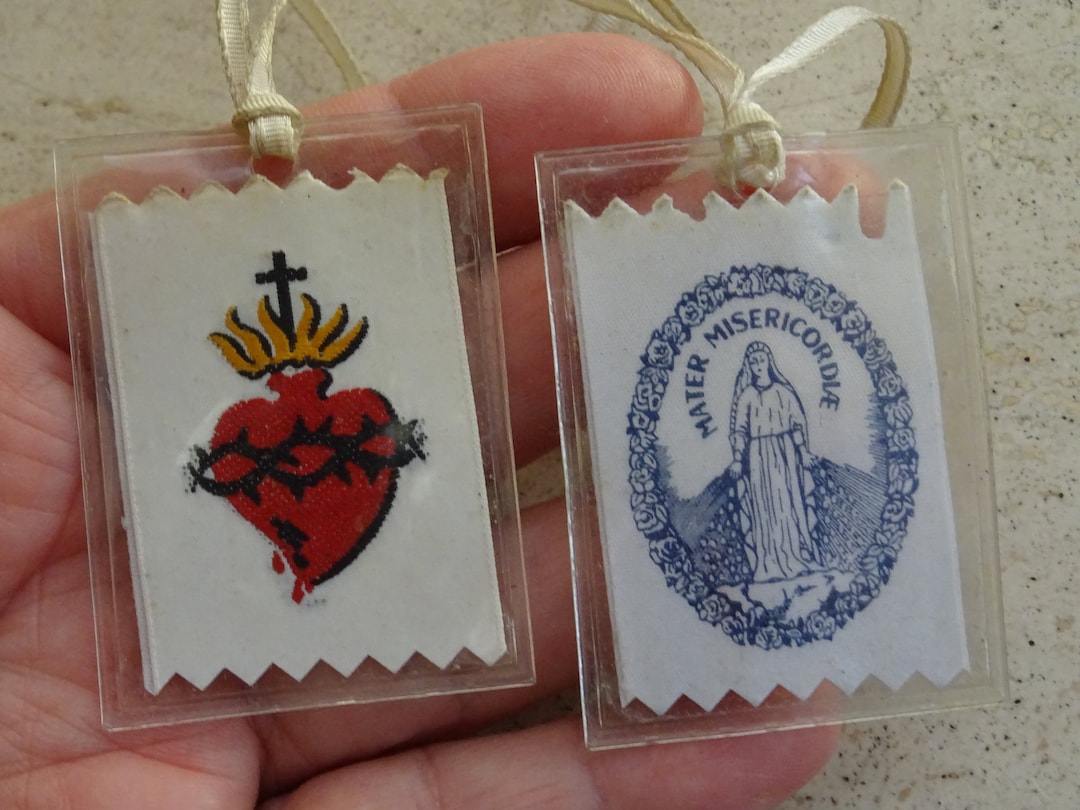 Religious Antique Catholic Relic Shrine Medal Charm Medallion Pendant ...