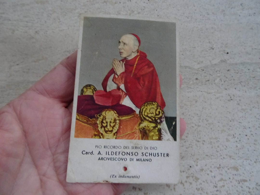 Religious Catholic Card Shrine Reliquary Relic of the Cloth of Blessed ...