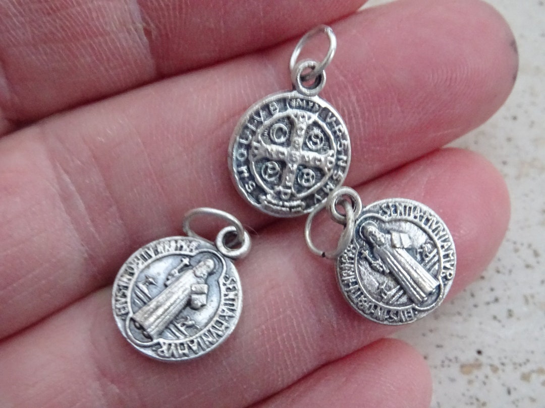 3 Religious Vinted Silver Plated Catholic Medals Pendants Medallions ...