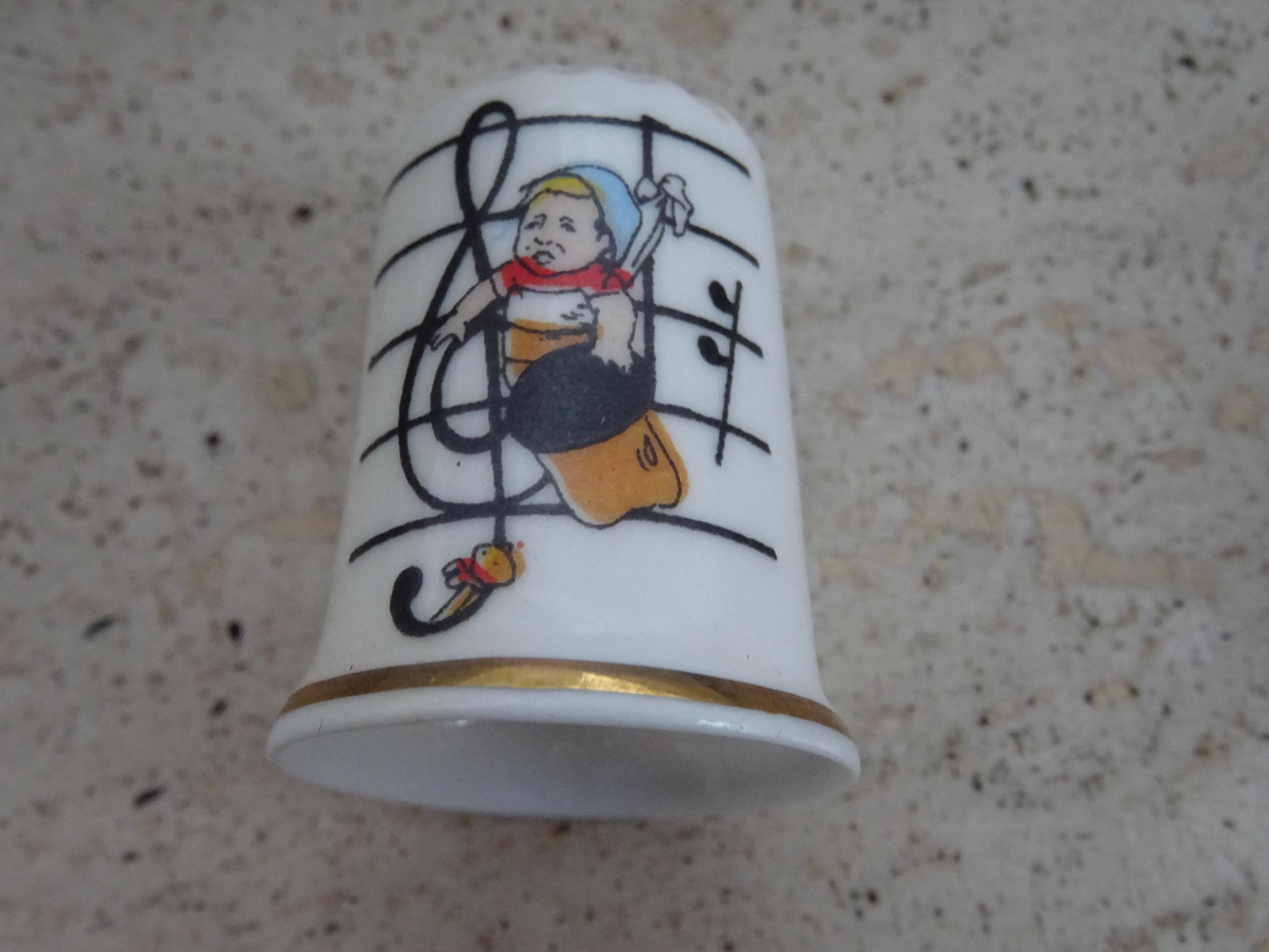 Vintage Porcelainen Thimble Thimbleful With Stave of Musical Notation ...