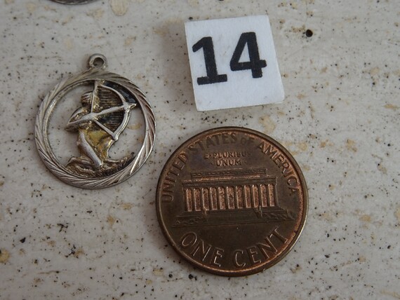 Vintage silver ( MARKED 835 ) Zodiac medal medaillon … - Gem