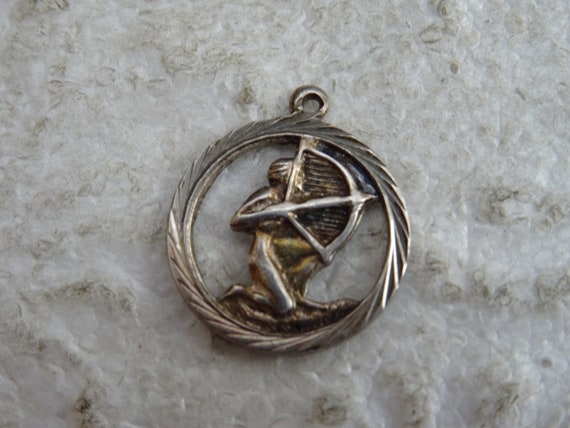 Vintage silver ( MARKED 835 ) Zodiac medal medaillon … - Gem