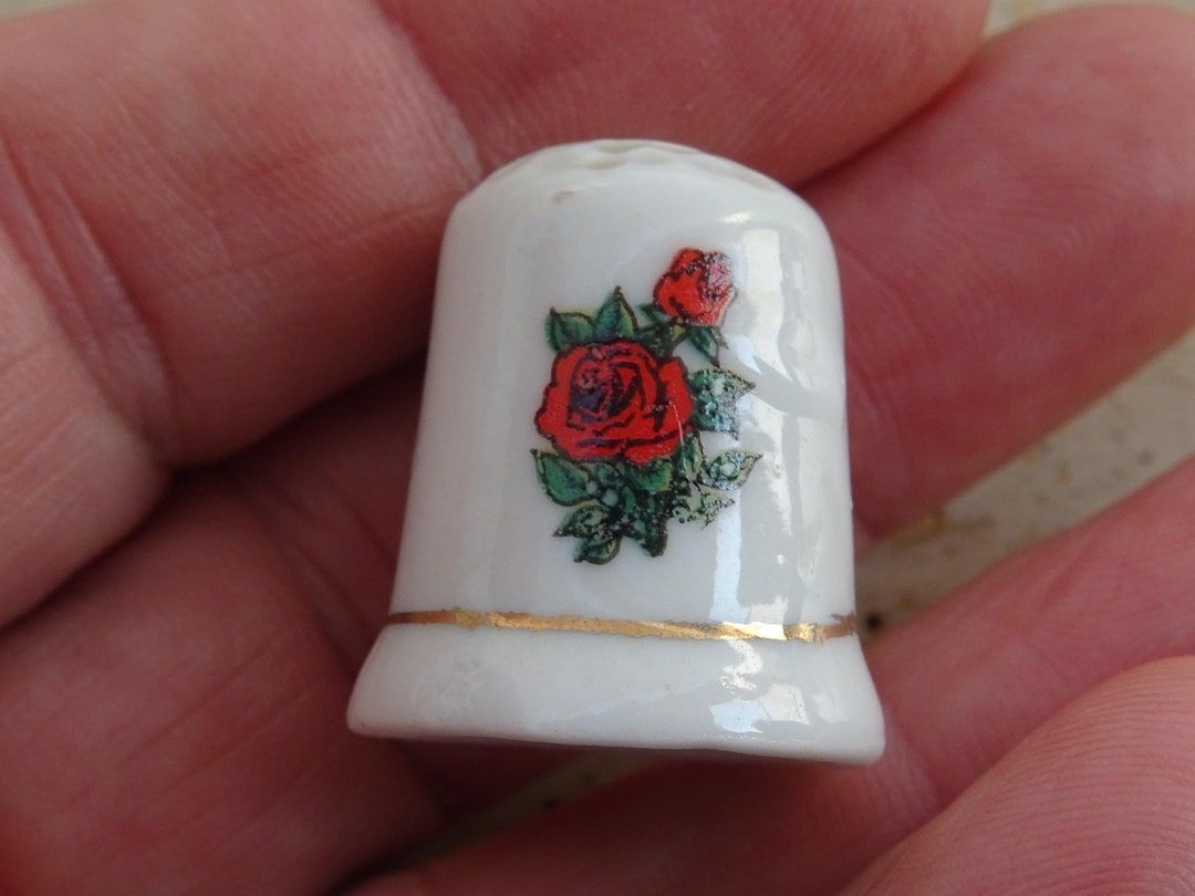 Vintage Porcelainen Thimble Thimbleful With Flower of a Rose. ( B 25 ...