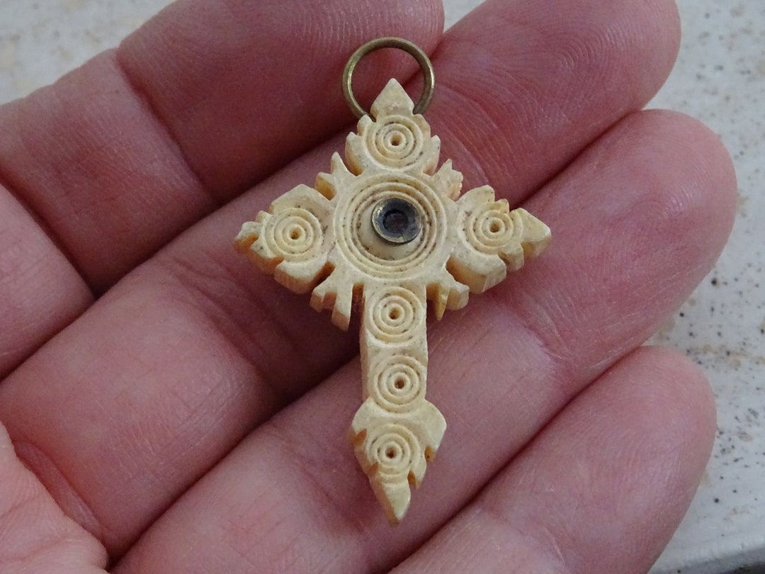 Religious Antique French Catholic Hand Carved Bone Bovine Stanhope ...