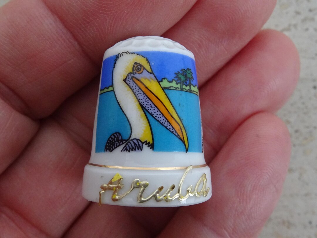 Vintage Porcelainen Thimble Thimbleful With Pelican Souvenir of Aruba ...