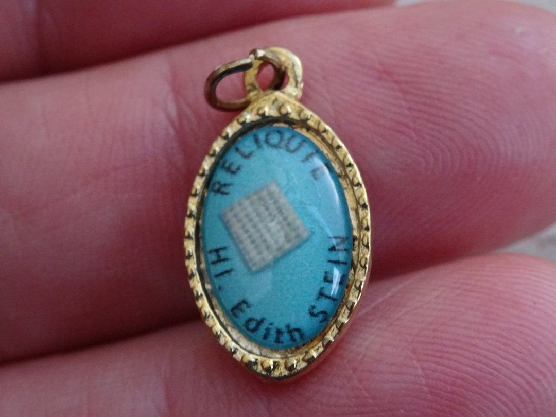 Rare Religious Catholic Shrine Reliquary Medal Pendant With Relic of ...