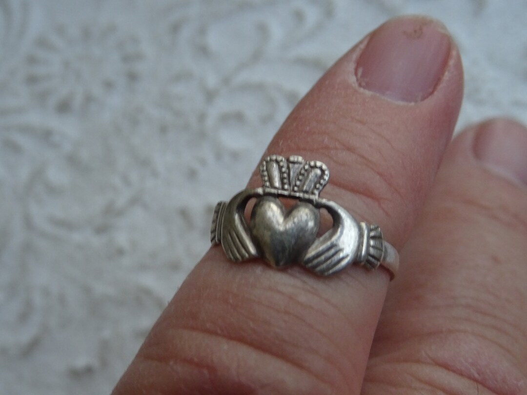 Vintage Silvered Irish Claddagh Ring With Heart Embrased by Hands and ...