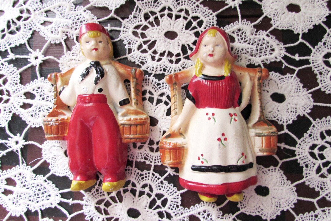 Vintage Chalkware Girl and Boy Holland Figurines Wall Hangings Red ...