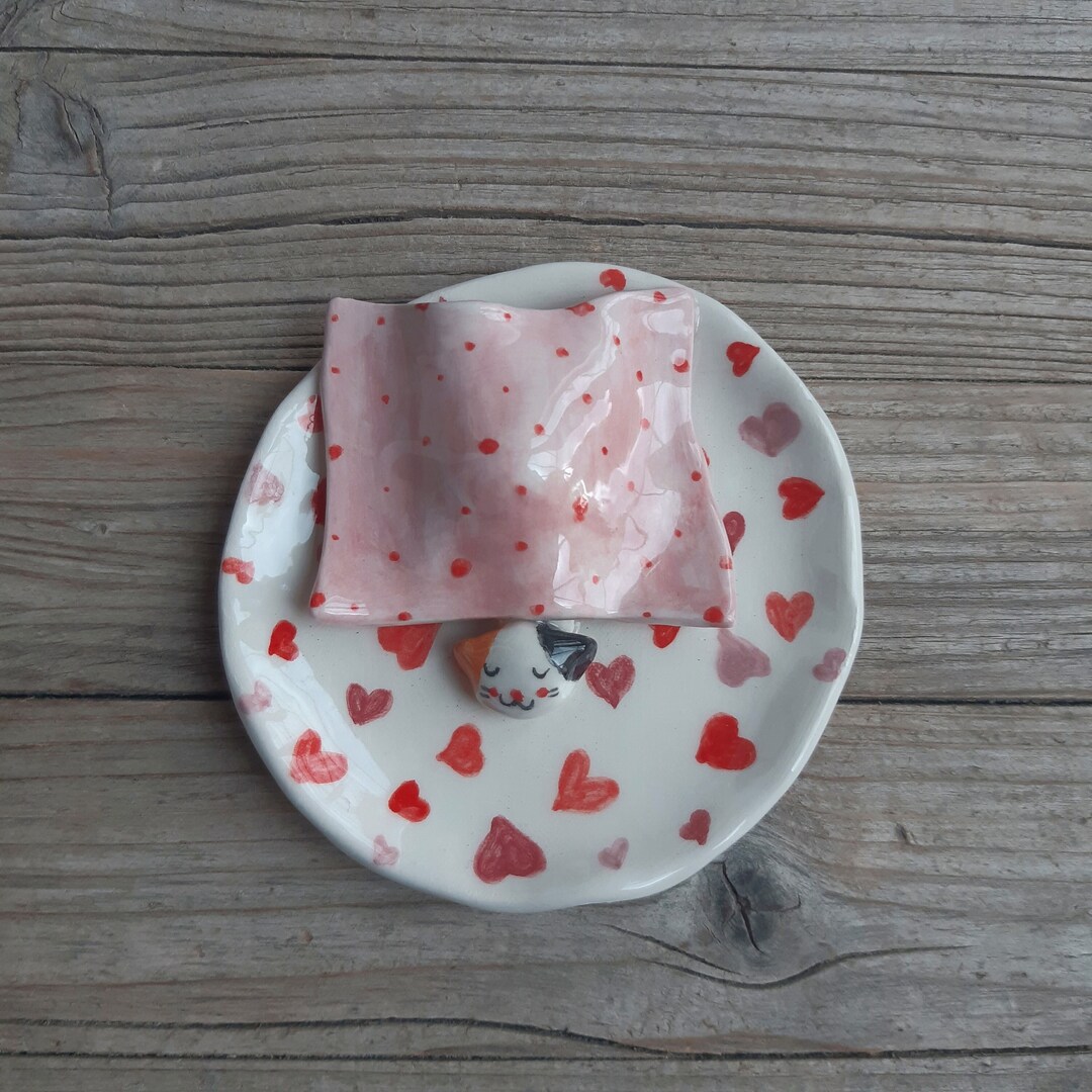 Handmade Calico Cat Ring Dish: Pottery Plate With Hearts - Etsy