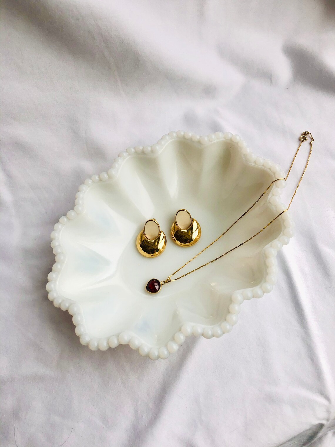 Vintage White Milky Glass Tray With Wavy Edge - Etsy