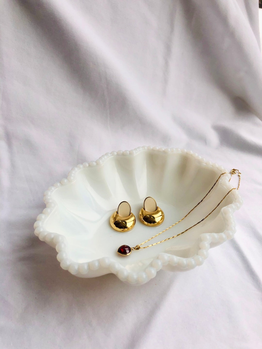 Vintage White Milky Glass Tray With Wavy Edge - Etsy