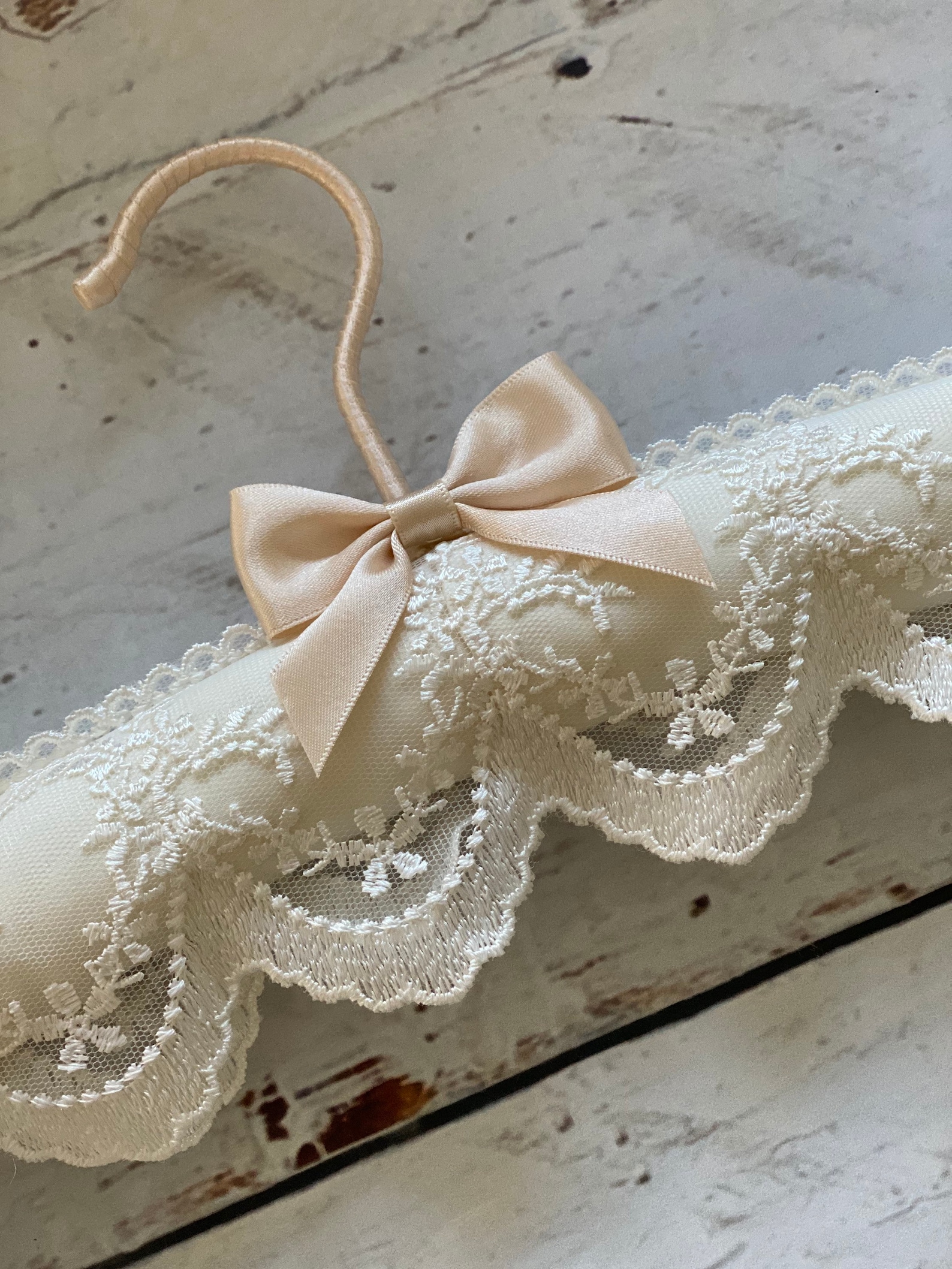 Wedding Dress Hanger. Bridal Hanger. Wedding Hangers. - Etsy