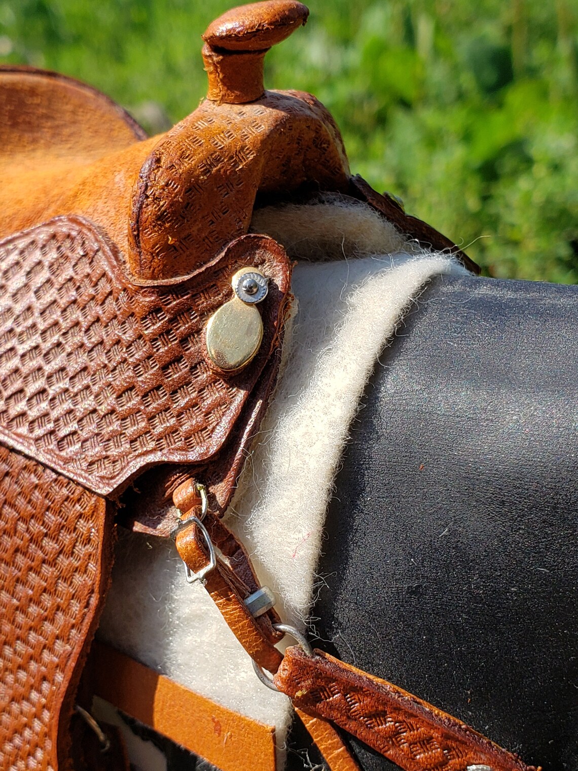 Handmade western tan basket weave saddle. Breyer horse | Etsy