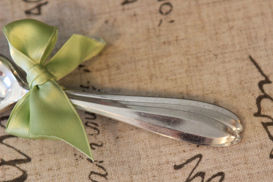 1914 Patrician Pattern Oneida Community Silver Plate Flatware | Etsy