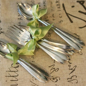 1914 Patrician Pattern Oneida Community Silver Plate Flatware | Etsy