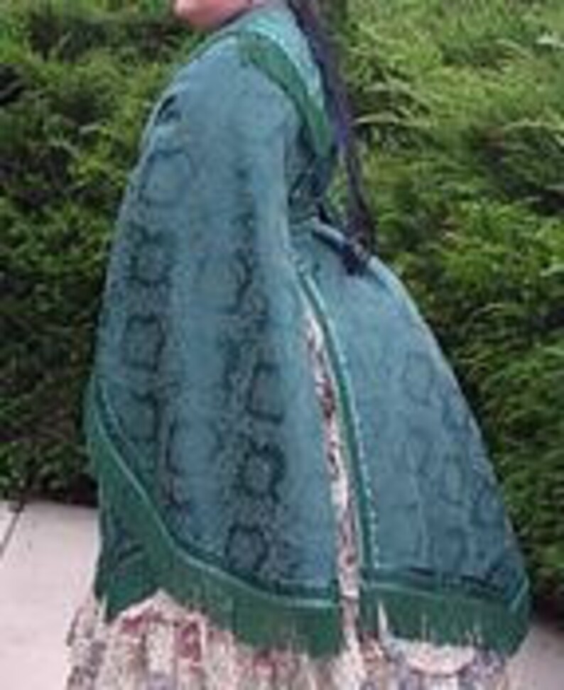 TV501 1871 Bleted Mantle Sewing Pattern by Truly Victorian | Etsy