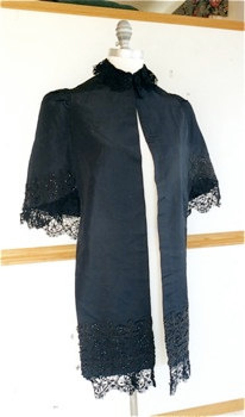 MC50 1885-1895 Late Victorian Evening Cape Sewing Pattern by - Etsy