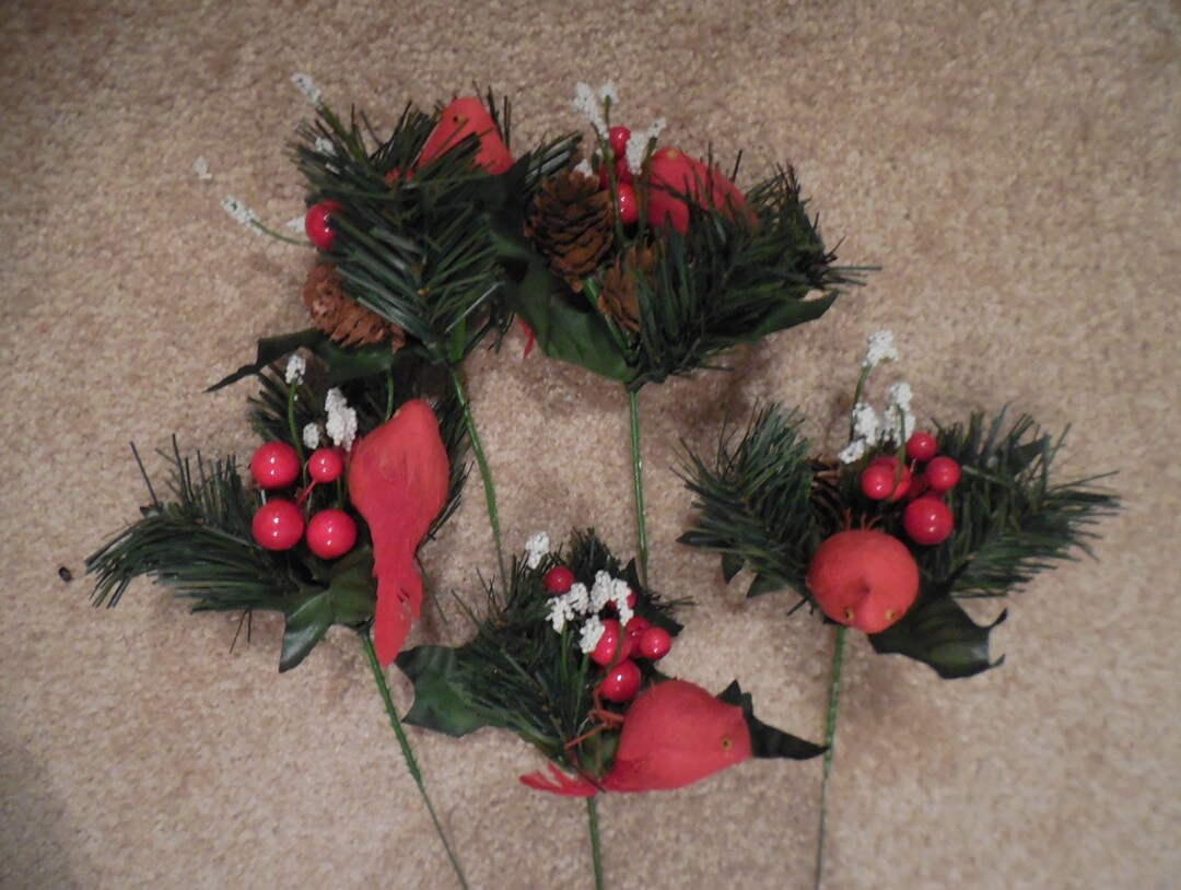 9 Christmas Picks, Holiday Floral Spray, Pine Cone Spray for Wreaths ...